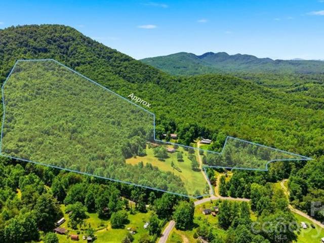 95 Fieldstream Dr, Marion, NC 28752