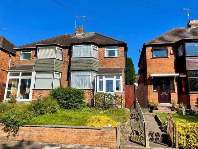 95 Higgins Lane, Quinton, Birmingham. 3 bed semi detached hous.