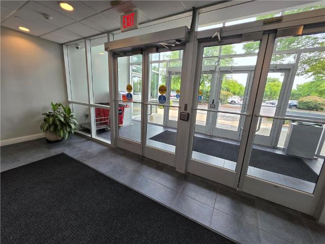 95 Highland Avenue 210