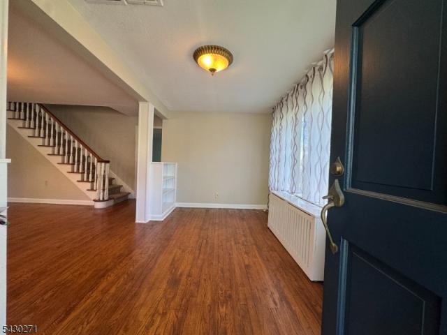 95 Hillside Ave