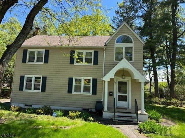 95 Hillside Ave, Livingston, NJ 07039