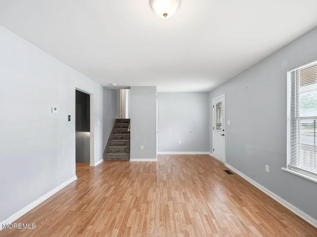 95 Hollybrook Drive