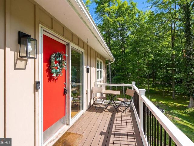 95 Jacobs Creek Road