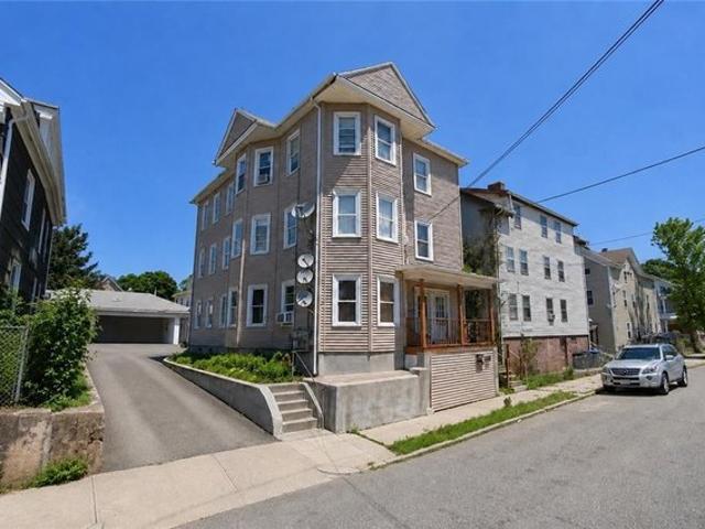 95 Laban St, Providence, RI 02909
