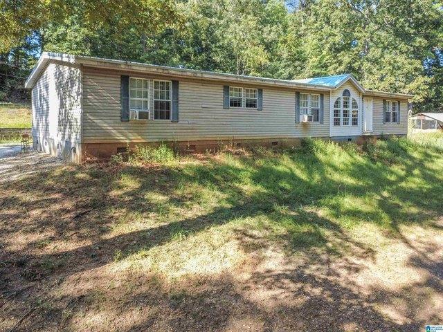 95 Lake Tate Rd, Sylacauga, AL 35151