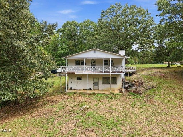95 N Waters Edge Ln, Henderson, NC 27537