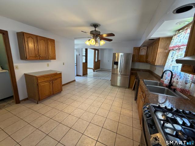 95 Park Ave, Derby, CT 06418 | MLS #24170 | Compass