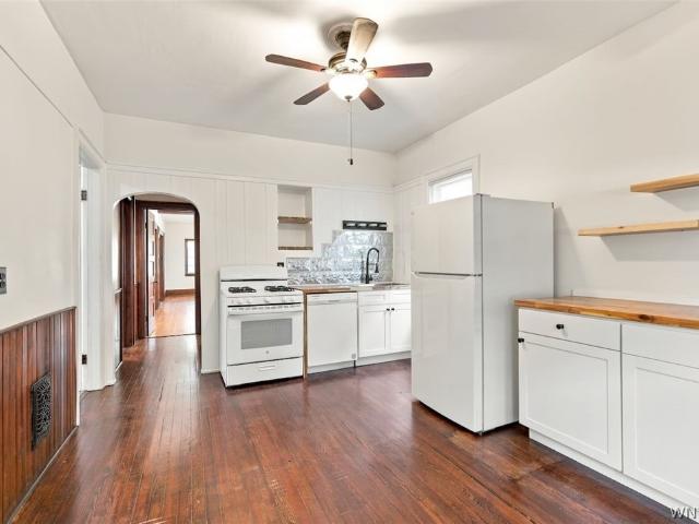 95 Parkside Avenue
