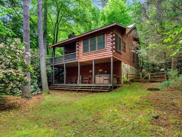 95 Riverbend Court, Ellijay, GA 30540