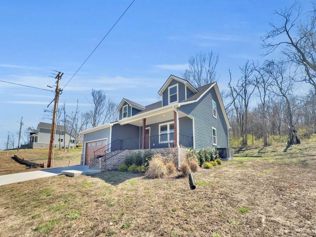 95 Scenic Ln