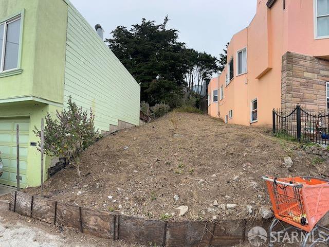 95 Santa Cruz Ave, San Francisco, CA 94112 | MLS #426142