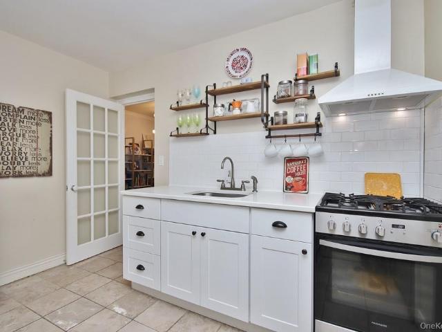 95 Sedgewick Avenue 4E