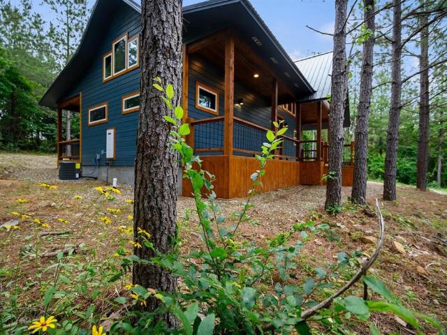 95 Shade Tree Trail