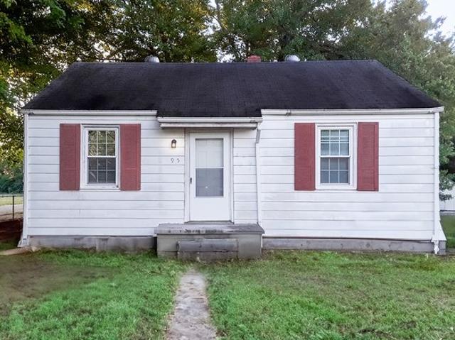 95 Slagle Ave, Petersburg, VA 23803