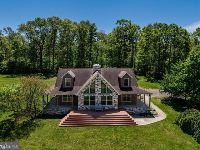 95 Stiles Dr, Marysville, PA 17053