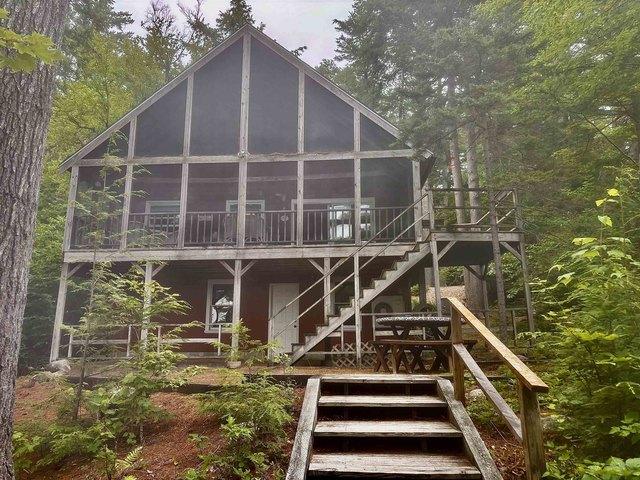 95 Sunset Shore Dr, Alton, NH 03810