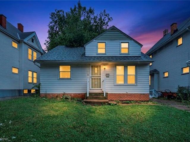 9604 Hilgert Dr, Cleveland, OH 44104