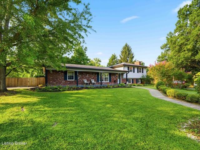 9604 Somerford Ct, Louisville, KY 40242