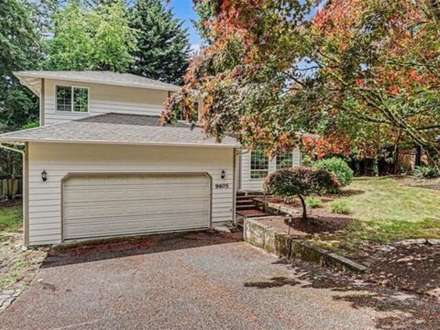 9605 NE 132nd St, Kirkland, WA 98034