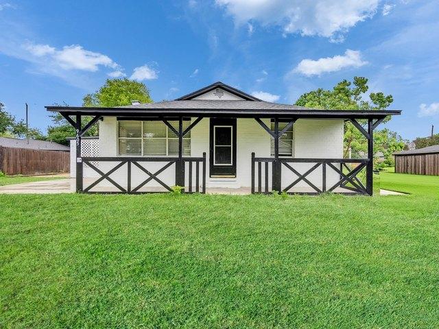 9605 Belfast Rd, La Porte, TX 77571