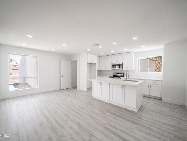 9605 E Navajo Pl, Sun Lakes, AZ 85248