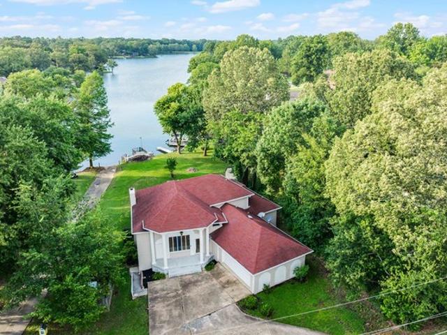 9606 Blue Spruce Dr, Lakeland, TN 38002