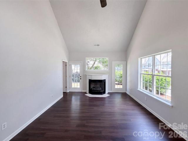 9606 Jack Russell Court