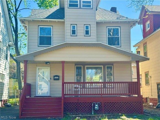 9606 Parmelee Ave, Cleveland, OH 44108