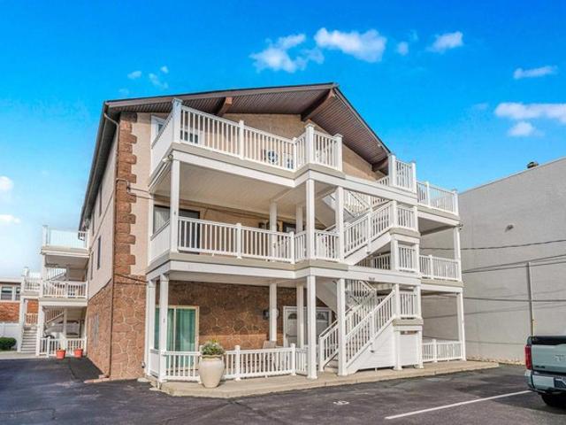 9609 Pacific Ave Apt 8, Margate, NJ 08402