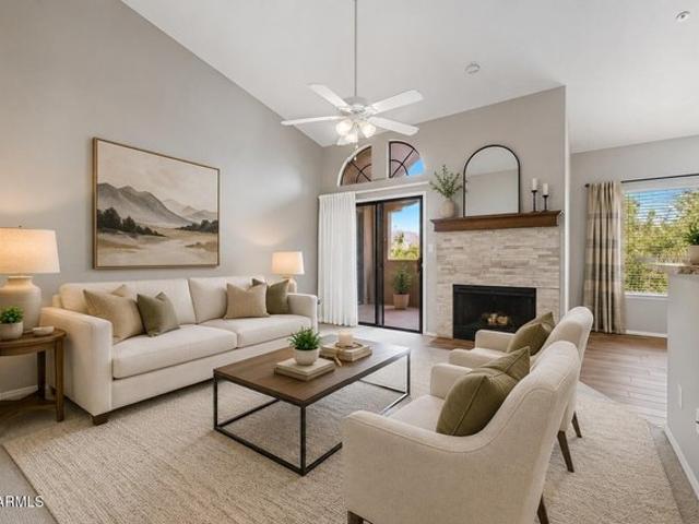 9600 N 96th St Apt 242, Scottsdale, AZ 85258