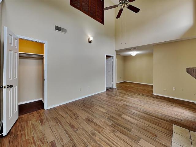9600 Royal Lane # 301