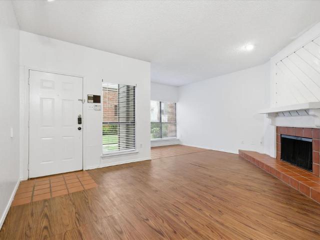 9600 Royal Lane # 506