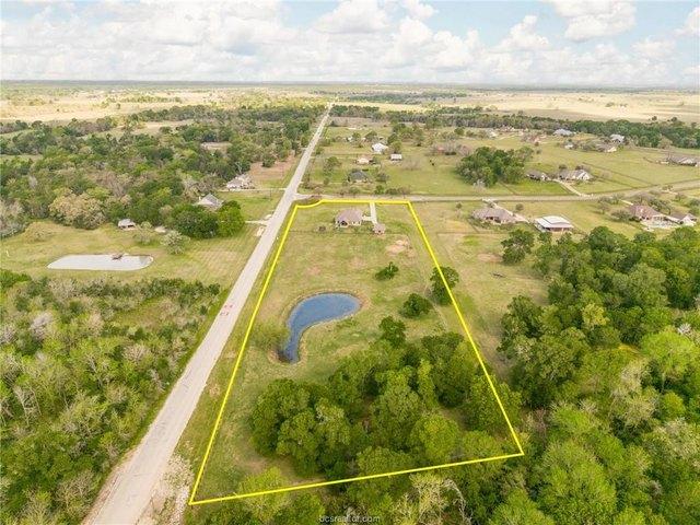 9600 Shadow Creek Trl, Bryan, TX 77808