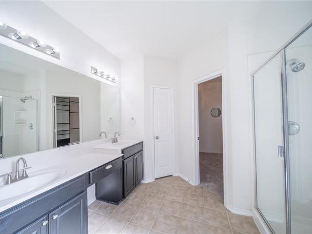 9601 Links Fairway Dr, Rowlett, TX 75089 | MLS #21313