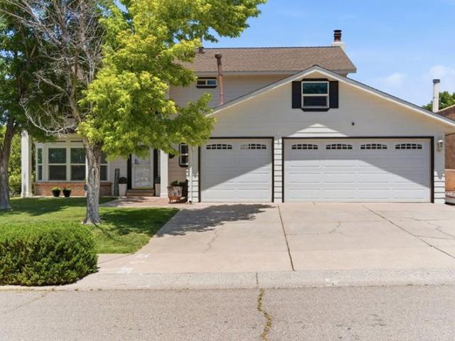9601 Villa Del Rey NE, Albuquerque, NM 87111