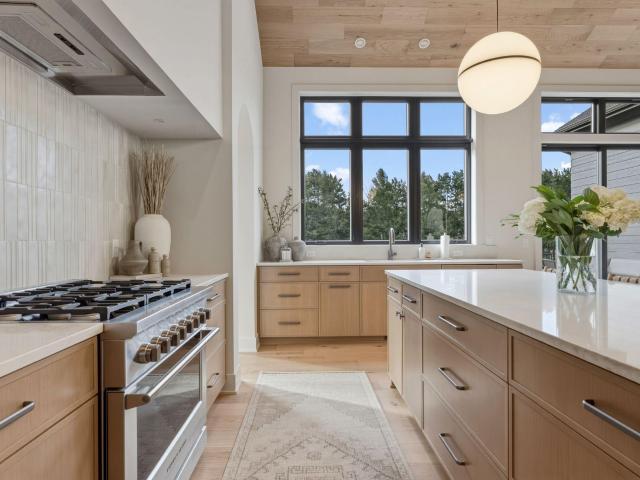 9602 Crestwood Ter, Eden Prairie, MN 55347 | MLS #7037 | Compass