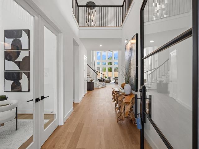 9603 Carousel Lane