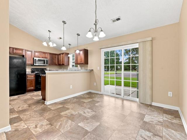 9603 Drayton Ct