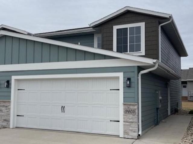9603 W Tunis Dr, Sioux Falls, SD 57106