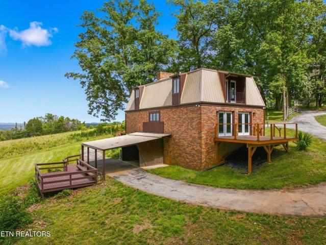 960 Cave Rd, Jefferson City, TN 37760