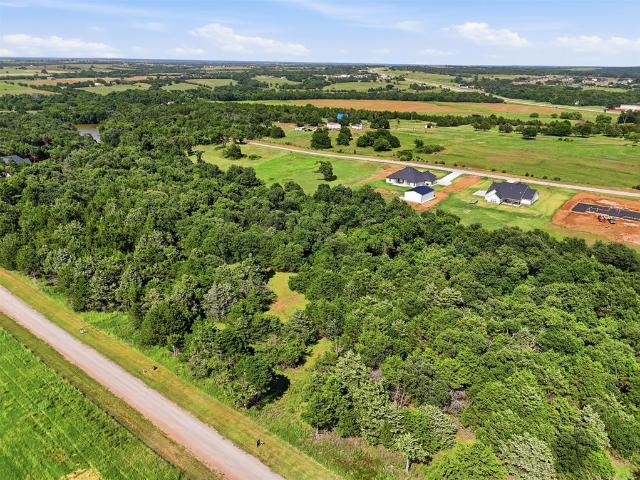 960 Creekside Trail # 004
