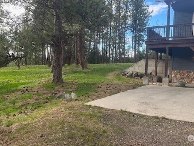 960 Forest Grove