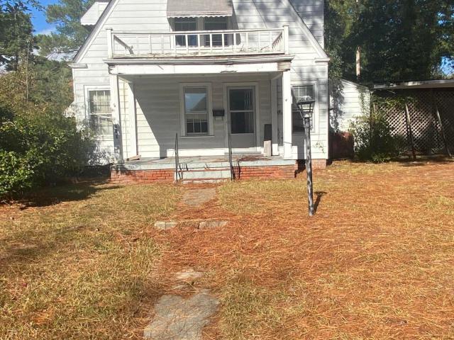 960 Hill Street
