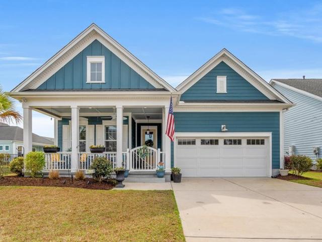 960 Longwood Bluffs Cir, Murrells Inlet, SC 29576