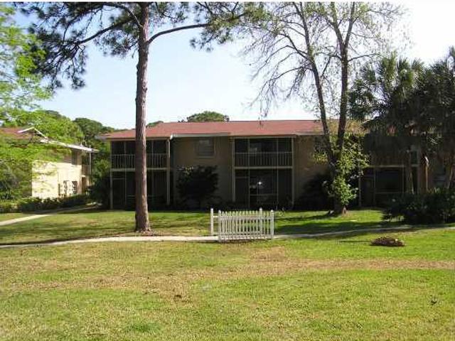 960 LA Costa Cir Unit 2, Sarasota, FL 34237