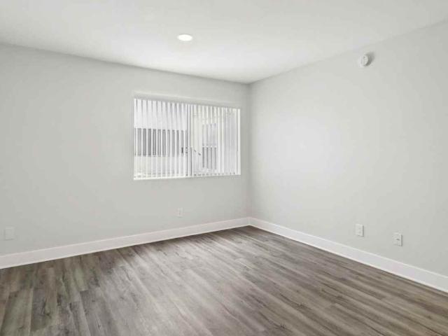 960 N. Alfred 1 Bedroom Apartment for Rent at 960 N Alfred St, Los Angeles, CA 90069 Mid City West