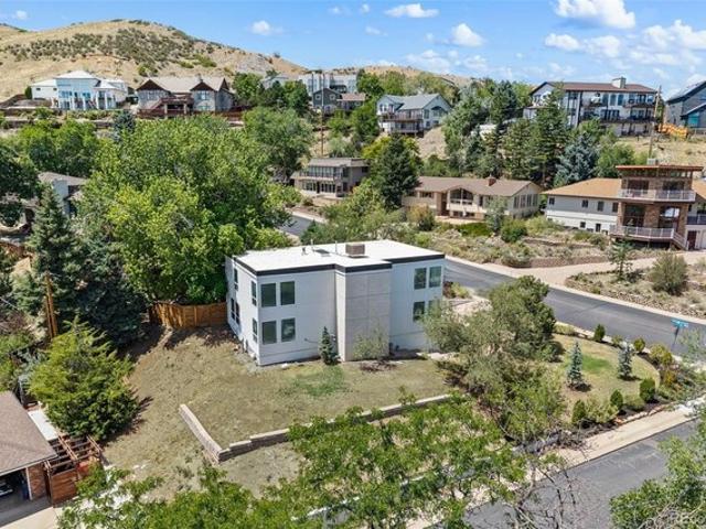 960 S Foothill Dr, Lakewood, CO 80228