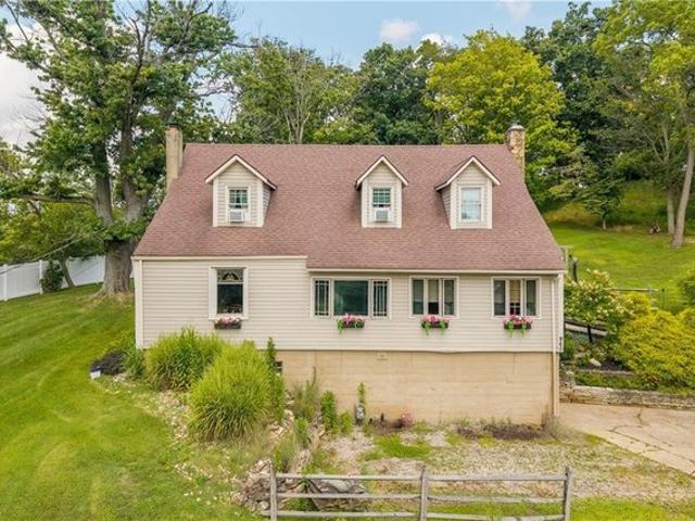 960 S Main St, Washington, PA 15301