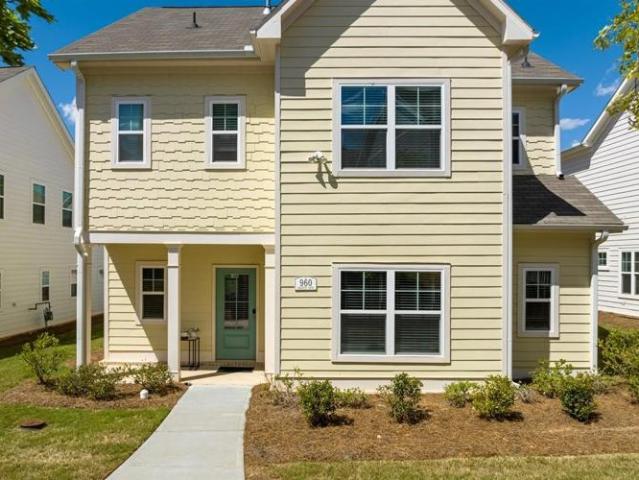 960 Shelnutt Dr, Marietta, GA 30060