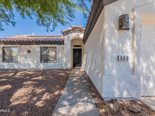 960 W INCA Drive